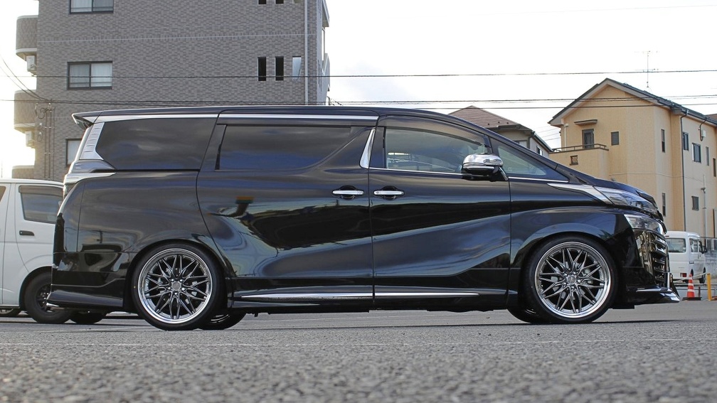 TOYOTA / ALPHARD & VELLFIRE / SCHWERT QUELL | WORK Photo Gallery