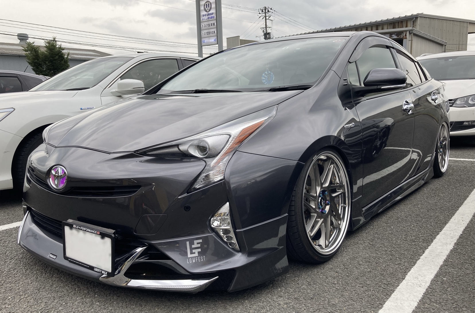 TOYOTA / PRIUS / ZEAST ST3 | WORK Photo Gallery