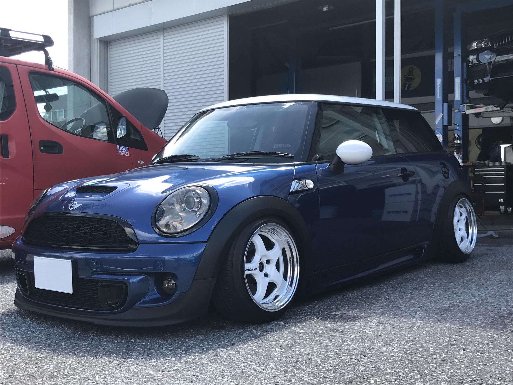 Mini / MEISTER S1R | WORK Photo Gallery