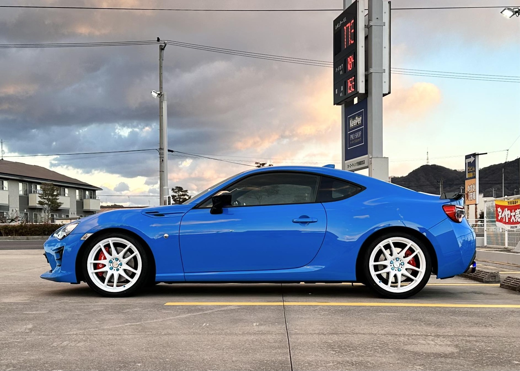 TOYOTA / 86 / EMOTION CR極 | WORK Photo Gallery