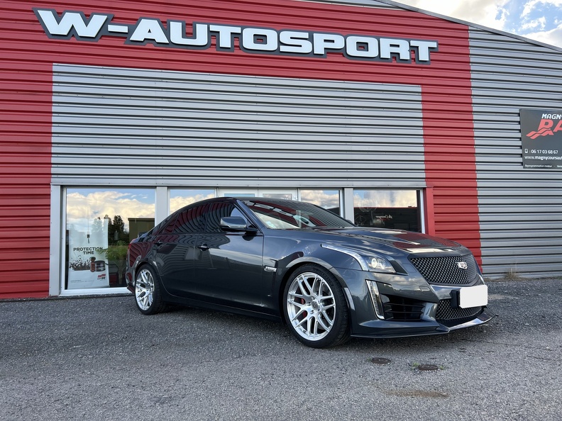 CADILLAC / CTS / GNOSIS FMB03 | WORK Photo Gallery