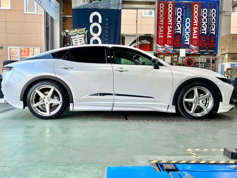 TOYOTA / CROWN / GNOSIS CVF | WORK Photo Gallery