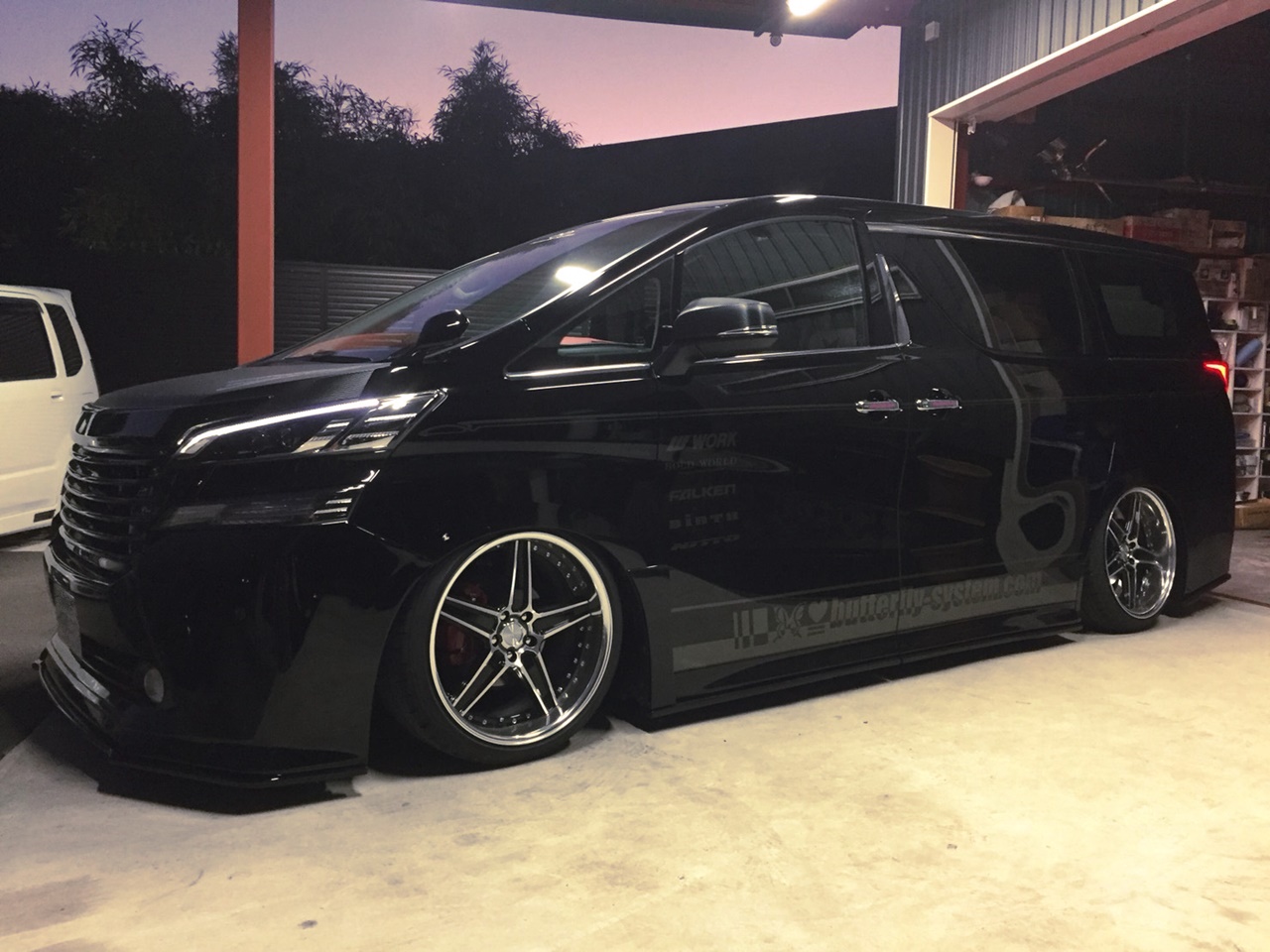 TOYOTA / ALPHARD & VELLFIRE / LANVEC LS1 | WORK Photo Gallery