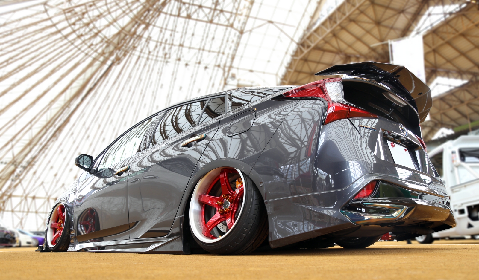 TOYOTA / PRIUS / EMOTION T5R 2p | WORK Photo Gallery