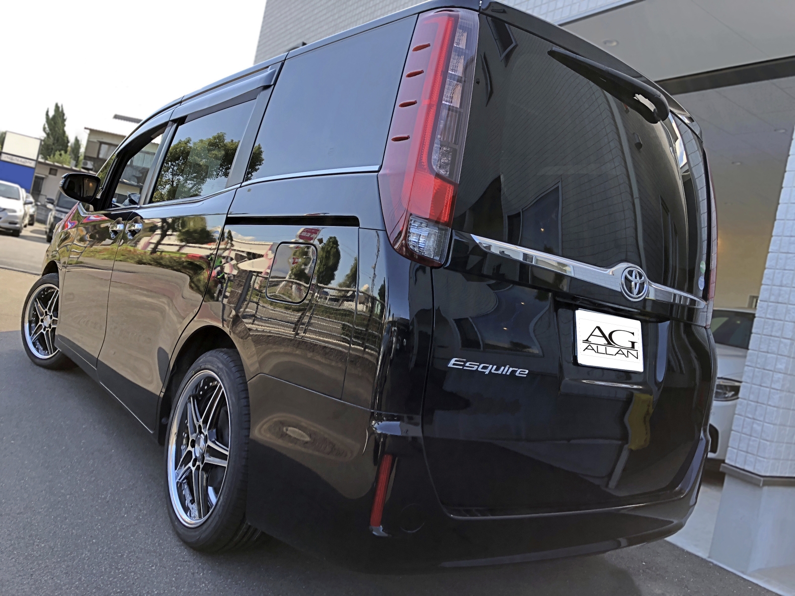 TOYOTA / NOAH & VOXY & ESQUIRE / LANVEC LS1 | WORK Photo Gallery