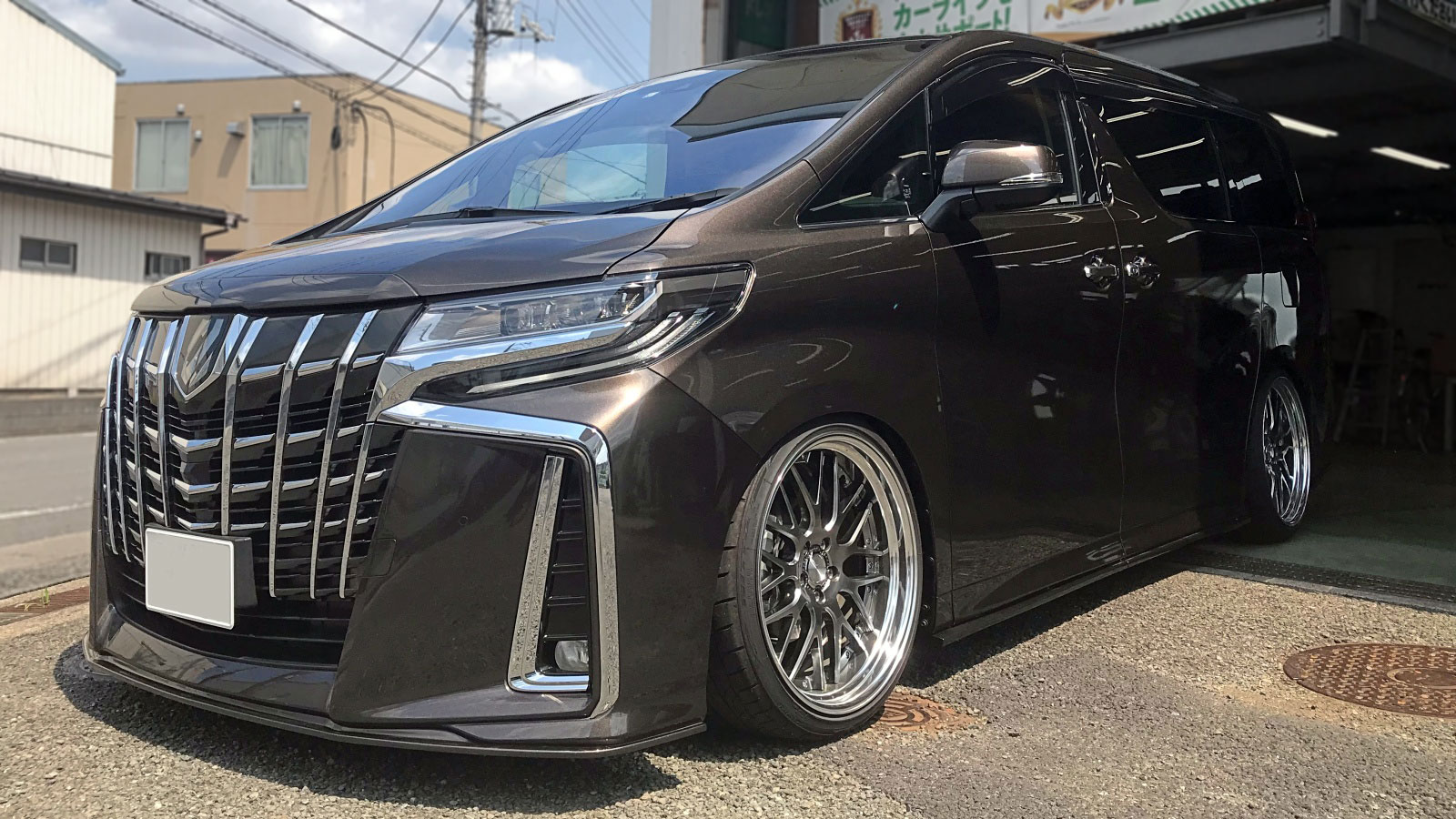 TOYOTA / ALPHARD & VELLFIRE / LANVEC LM1 | WORK Photo Gallery