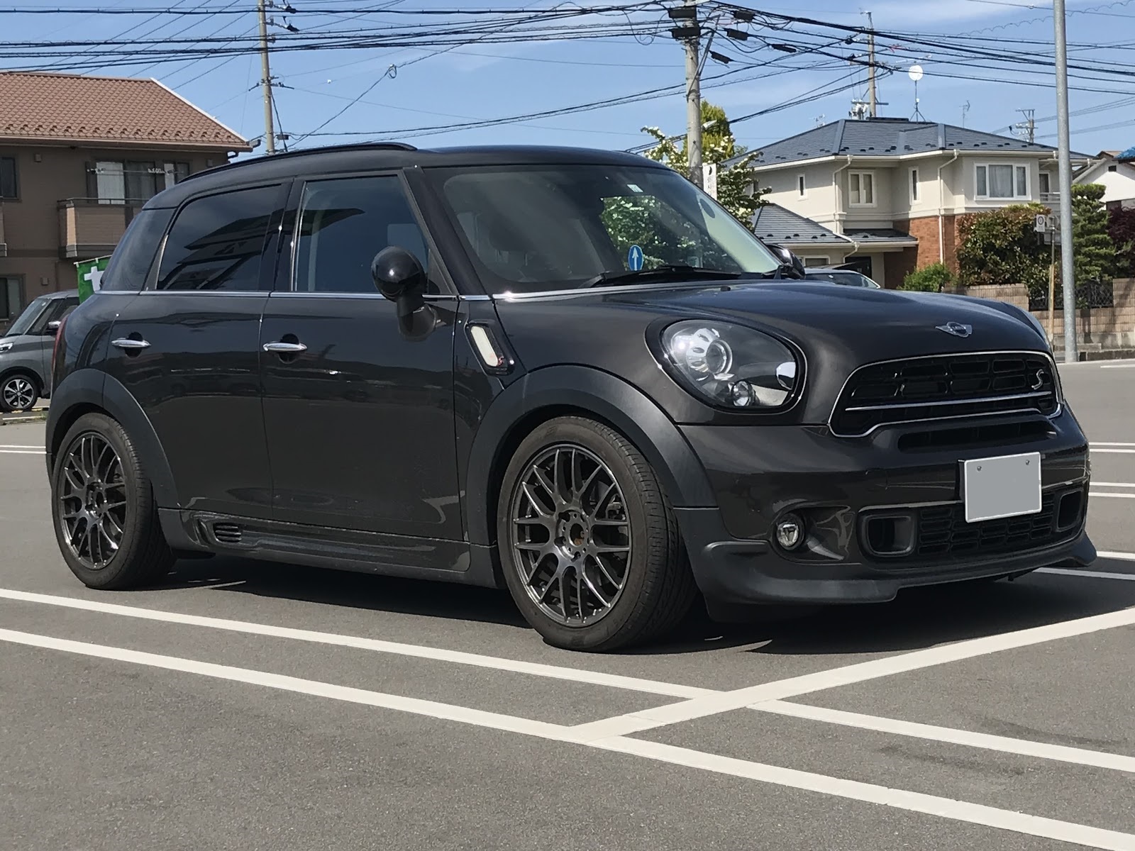 Mini / EMOTION M8R | WORK Photo Gallery